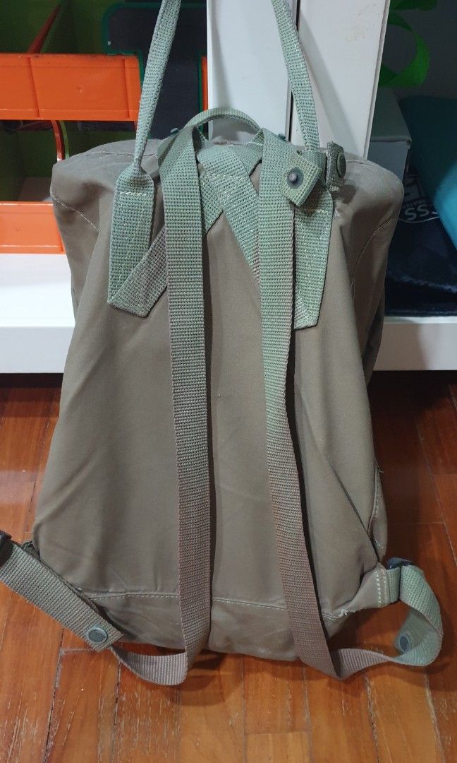 Fjallraven Kanken ( 221 - Clay Colour ), Men's Fashion, Bags, Backpacks ...