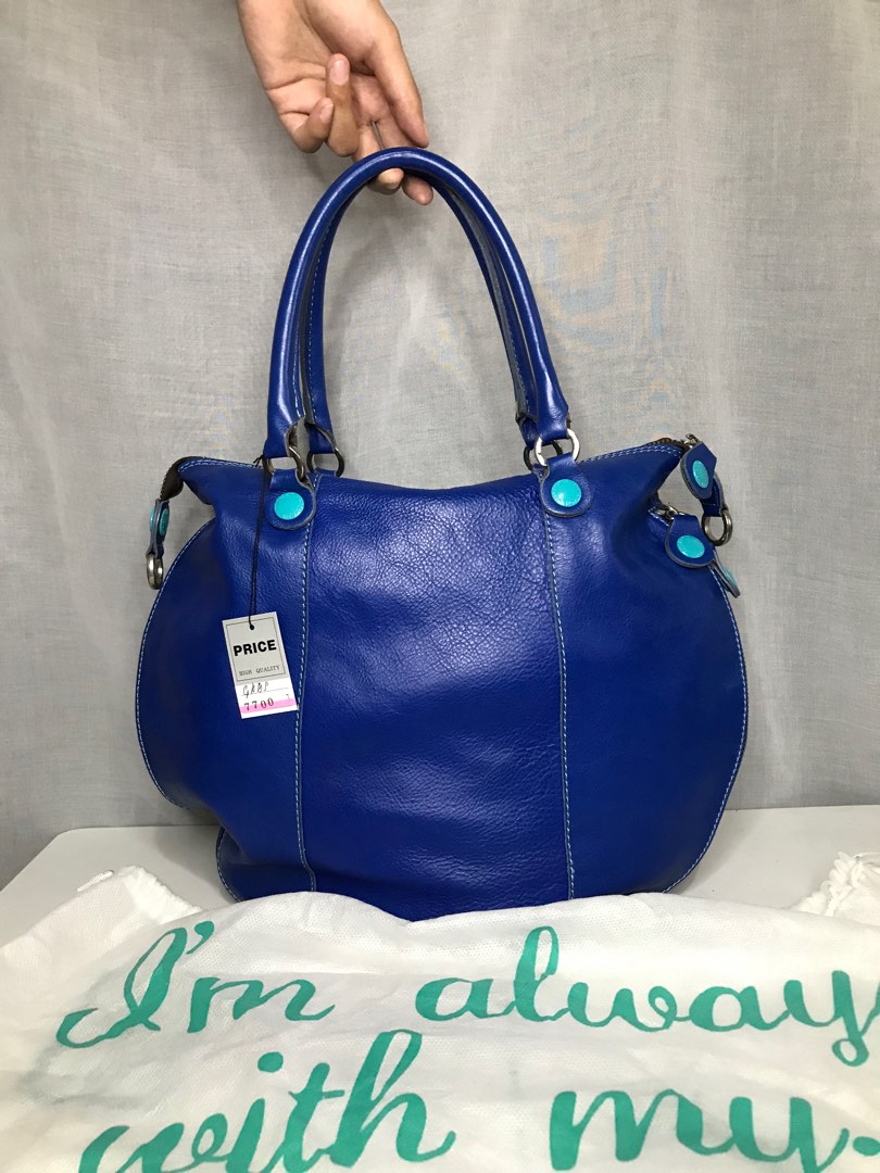 Gabs Expandable Shoulder Bag, Women's Fashion, Bags & Wallets, Shoulder ...