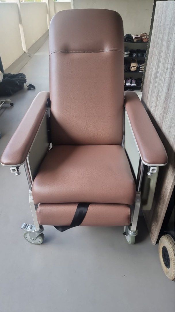 Geriatric Chair, Health & Nutrition, Assistive & Rehabilatory Aids ...