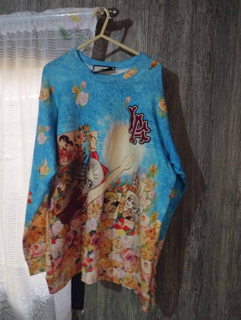 Gucci longsleeves x Chikae Ide on Carousell