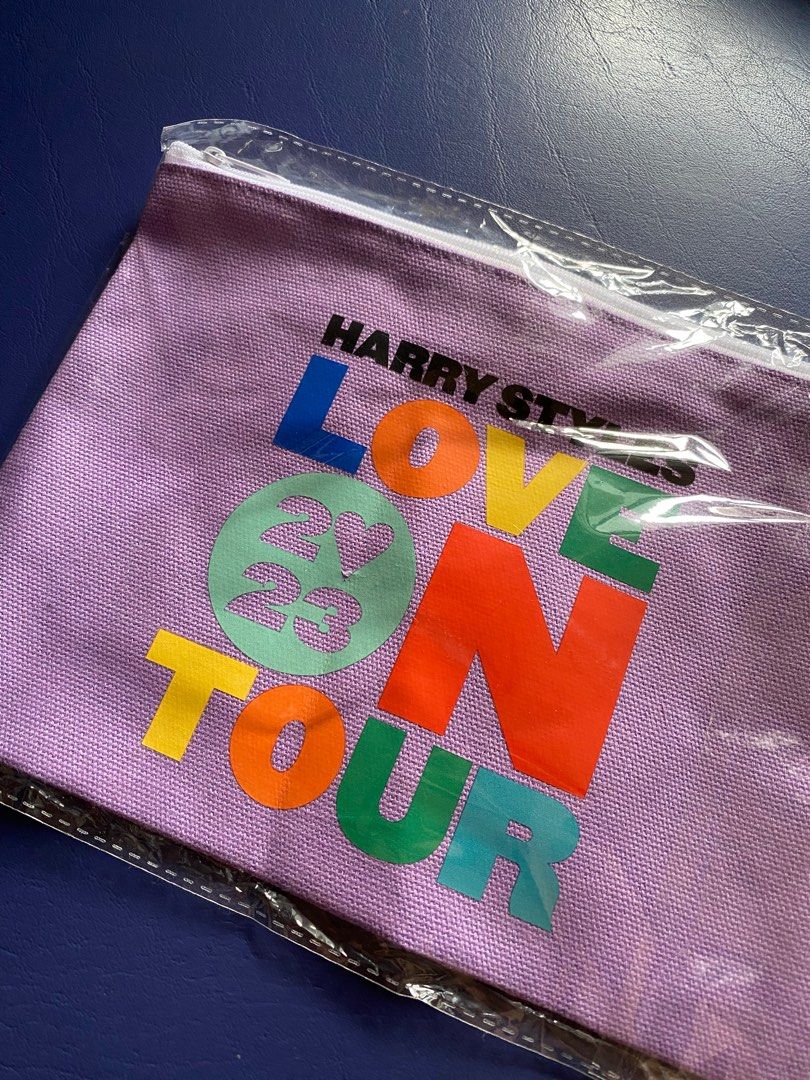 Harry Styles Love On Tour Pouch (Exclusive Merch), Women's Fashion ...