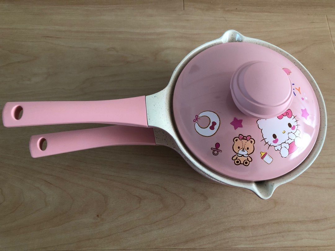 Hello Kitty cooking pot, Furniture & Home Living, Kitchenware ...