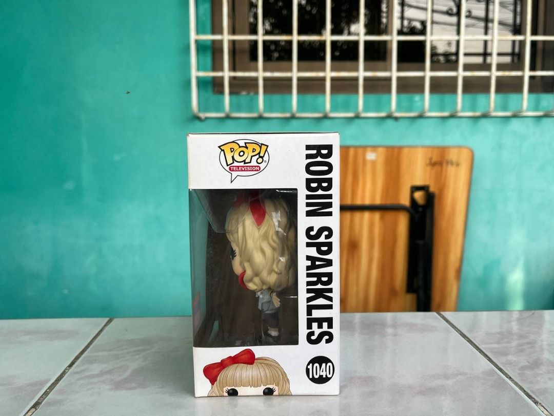How I Met Your Mother - Robin Sparkles 2020 Fall Convention - Funko Pop ...