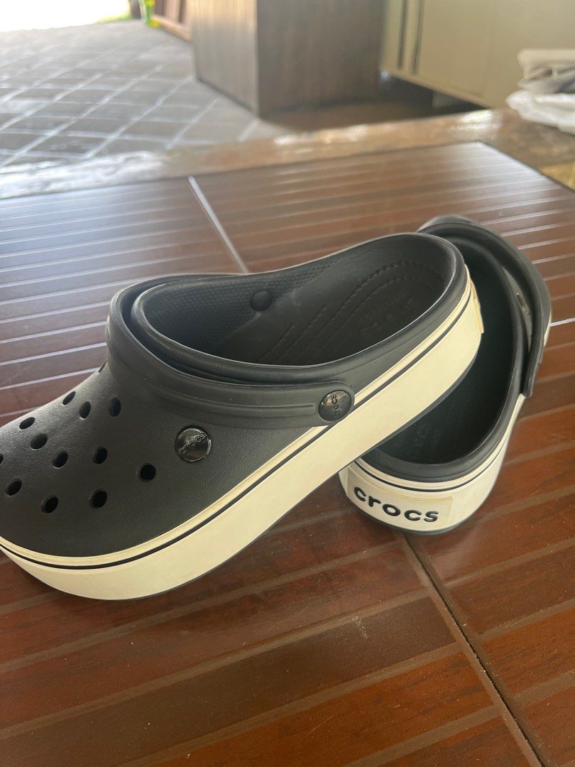 Iconic crocs comfort, Women's Fashion, Footwear, Slippers and slides on ...