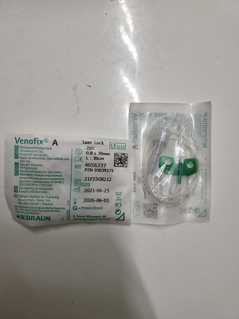 IV butterfly catheter Venofix 21g, Health & Nutrition, Medical Supplies ...