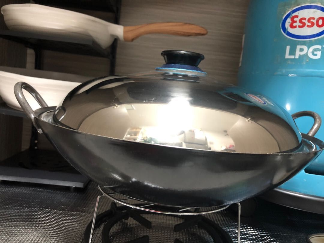 (Japan) Pearl Life 36cm Chinese Iron Wok, Furniture & Home Living ...