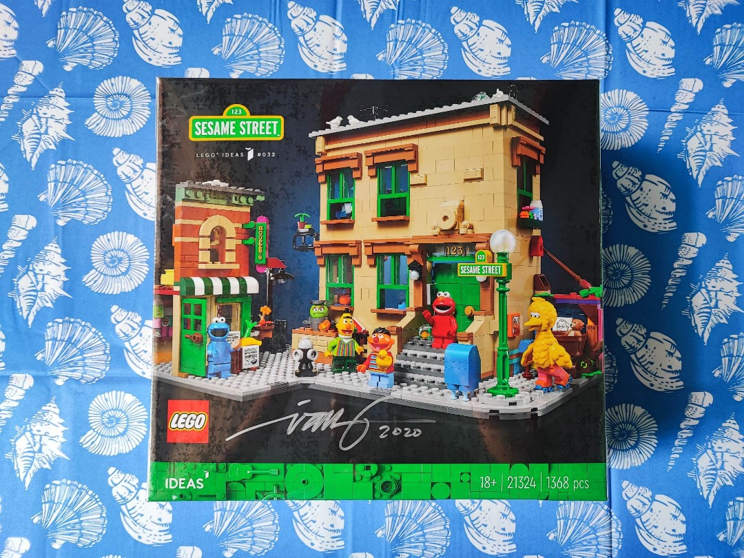 LEGO 21324 - 123 Sesame Street, Hobbies & Toys, Toys & Games on Carousell