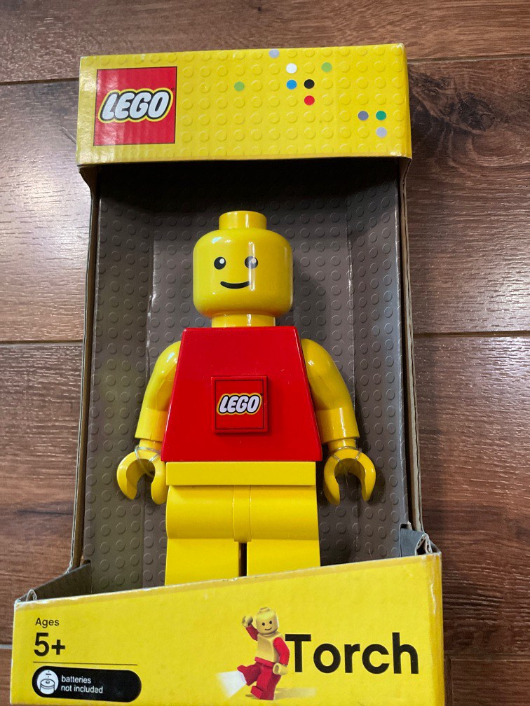 Lego Torch 人仔 7.5吋高發光人仔, 興趣及遊戲, 玩具 & 遊戲類 - Carousell