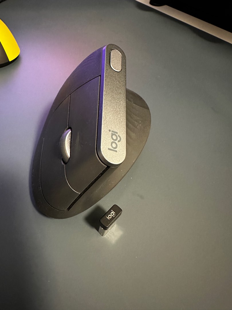 Logitech Max Vertical, Computers & Tech, Parts & Accessories, Mouse ...