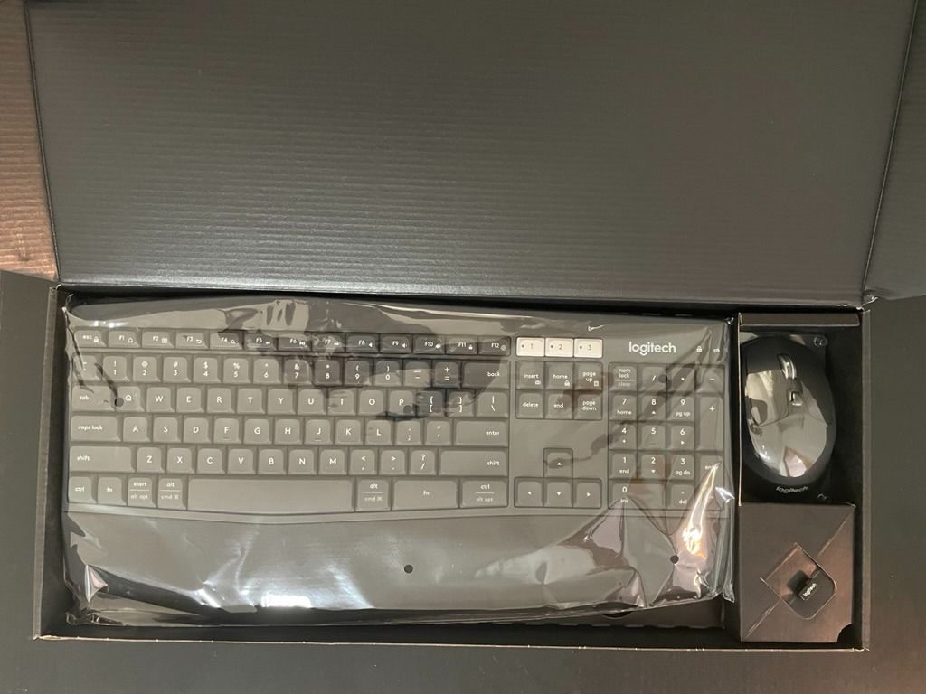 Logitech Mk850 Performance Wireless Keyboard And Mouse Combo Computers And Tech Parts