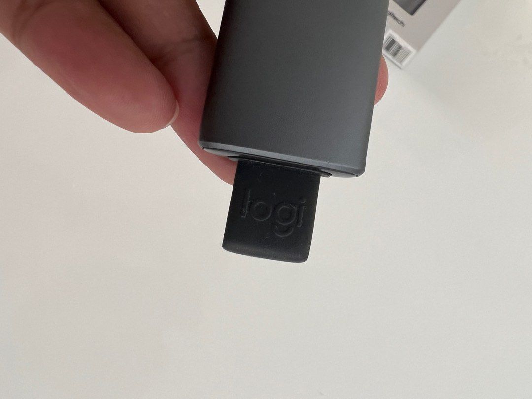 Logitech Spotlight Original Wireless Clicker, Mobile Phones & Gadgets ...