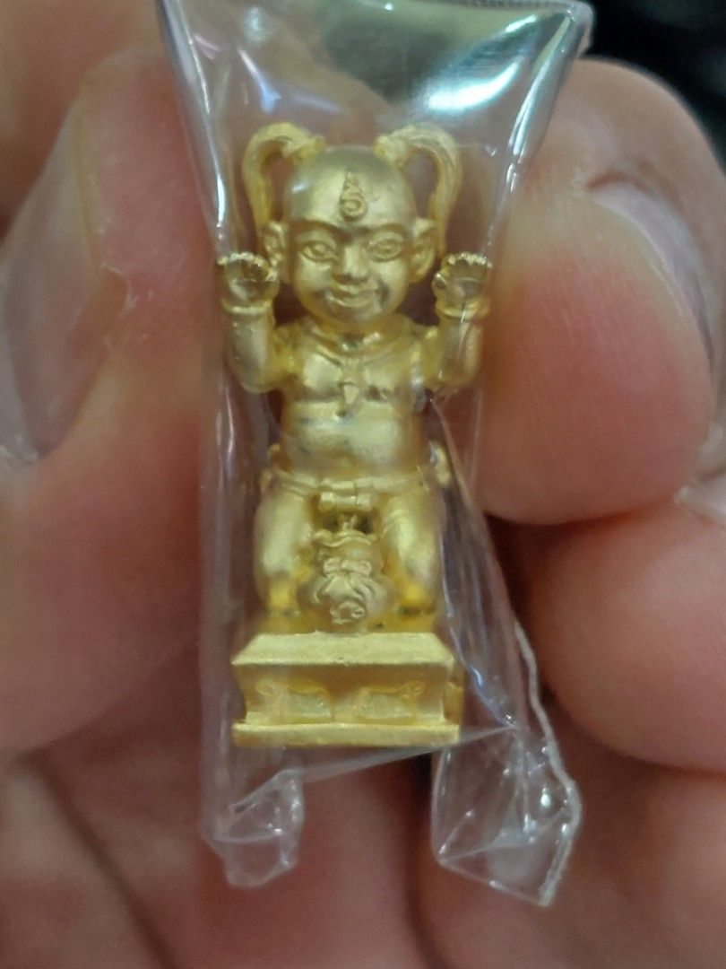 LP SOMCHAI BE2555 KUMANTONG, Hobbies & Toys, Memorabilia & Collectibles ...