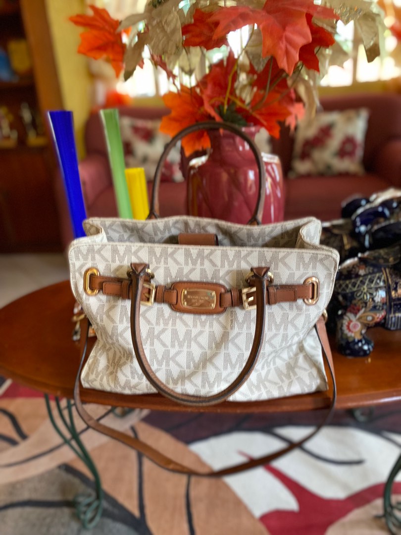 Michael Kors Hamilton Bag, Luxury, Bags & Wallets on Carousell