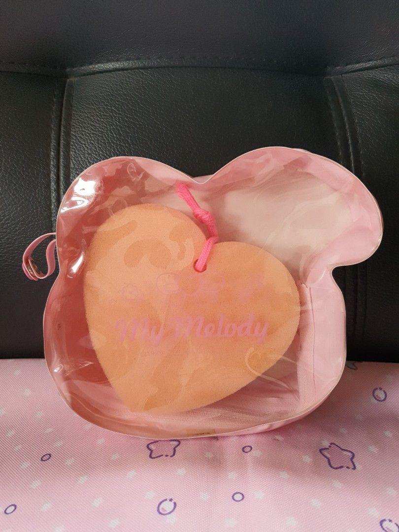 My Melody Bath Sponge With Pouch Beauty And Personal Care Bath And Body Body Care On Carousell