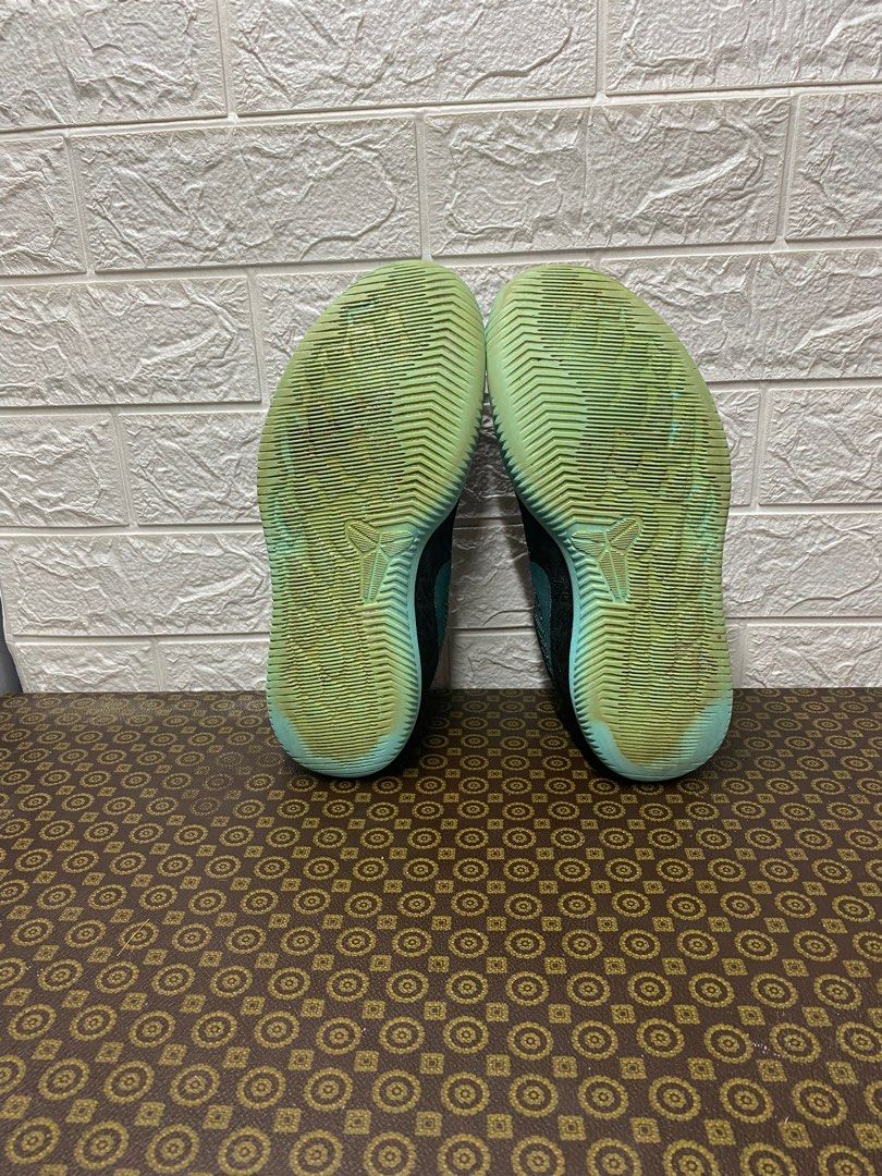 Nike Kobe Bryant Mamba Rage Dual Scorpions on Carousell