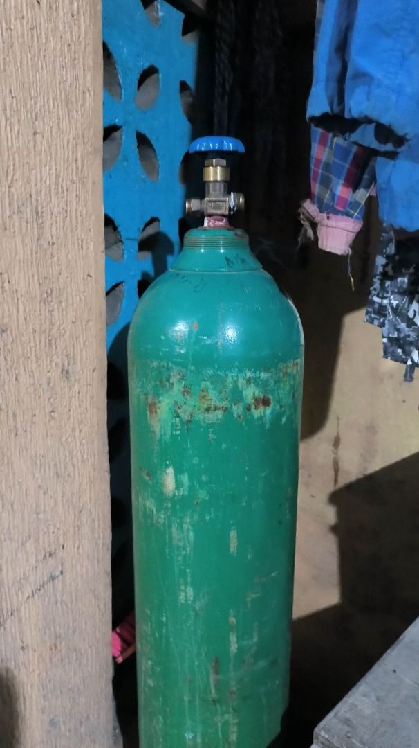 Oxygen / O2 Tank 50 lbs, Health & Nutrition, Medical Supplies & Tools ...