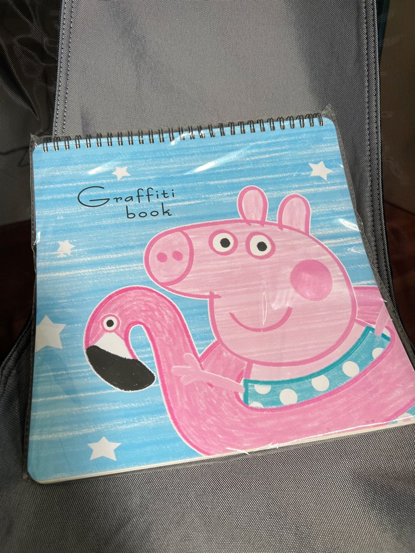 Peppa Pig Colouring Book 30pages, Hobbies & Toys, Books & Magazines ...