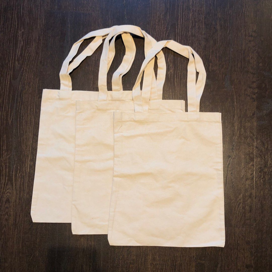 Plain Cotton tote bags, Women's Fashion, Bags & Wallets, Tote Bags on ...