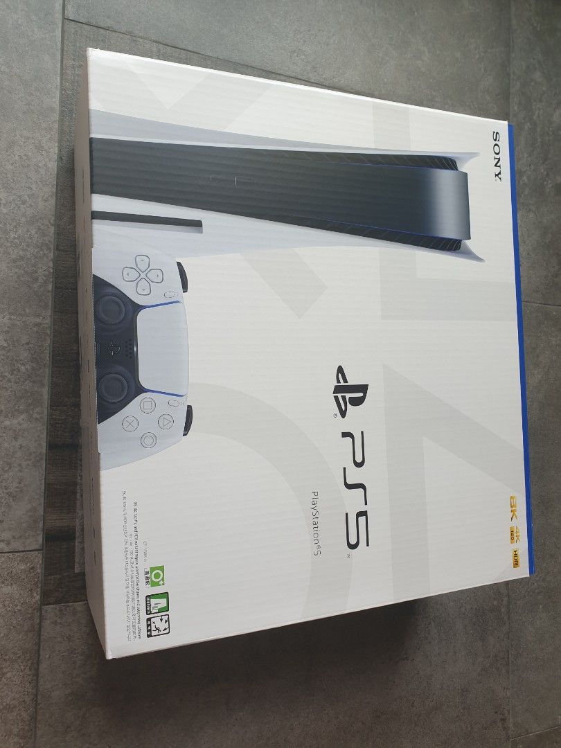 PS 5 Disc Ver. with 2 controllers and accessories for sale at $720 ...