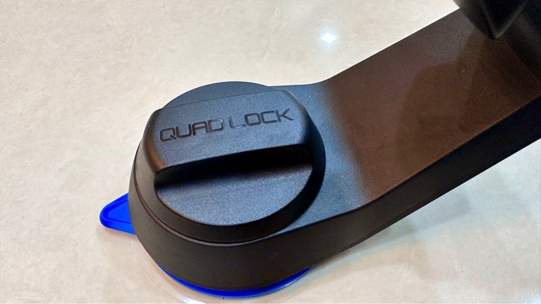 Quad Lock Car Windscreen/Dash Mount, Car Accessories, Accessories on ...