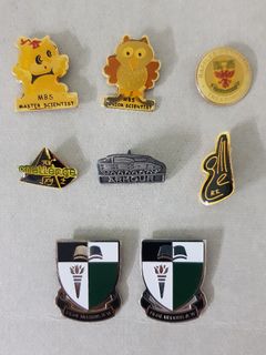 Raffles school badge / raffles CCA badge, Hobbies & Toys, Memorabilia ...