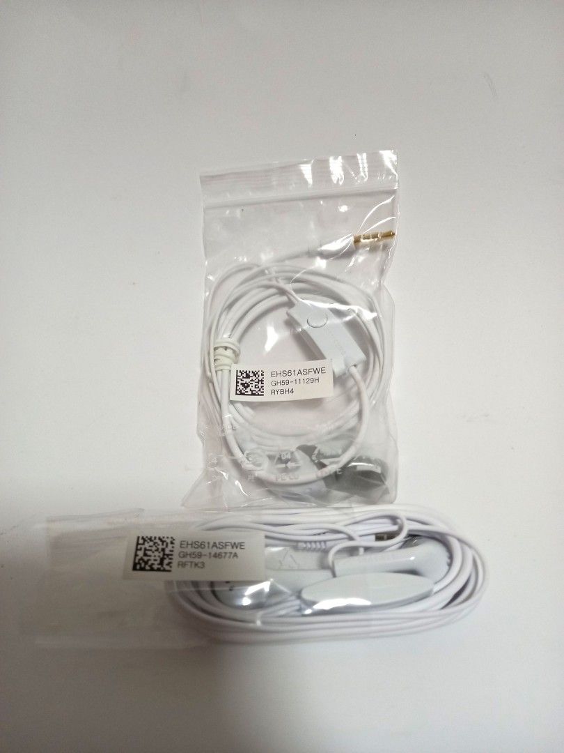 Samsung Original Earphones Audio Earphones On Carousell