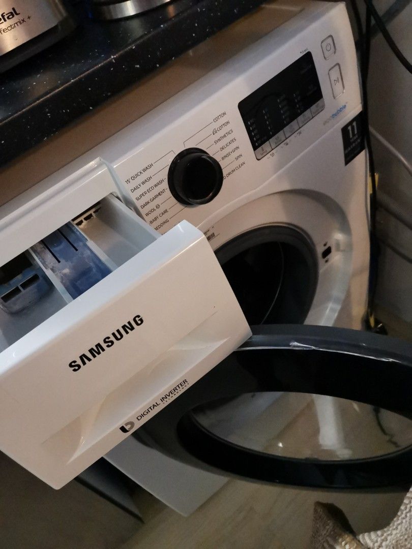 Samsung Eco bubble 8kg Washing Machine 8kg Eco Bubble, TV & Home ...