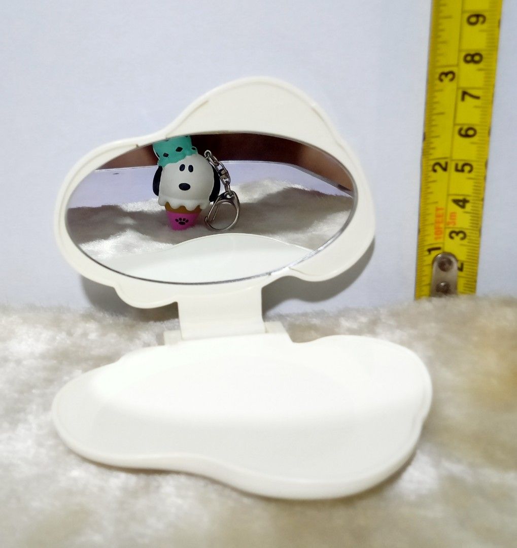 SNOOPY Peanuts Pocket Mirror - Preloved on Carousell