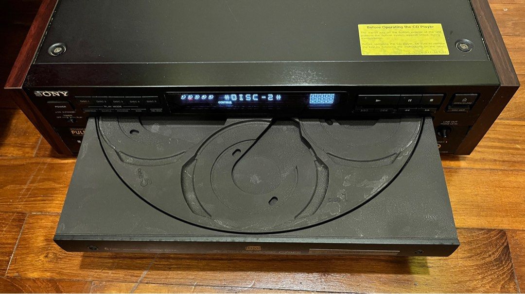 SONY 5 Disc CD PLAYER, Audio, Other Audio Equipment on Carousell