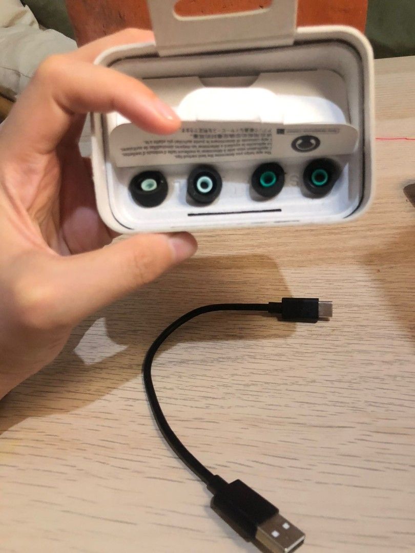 Sony WF 1000XM4 Unit TWS Newly Replacement, Elektronik, Audio di Carousell