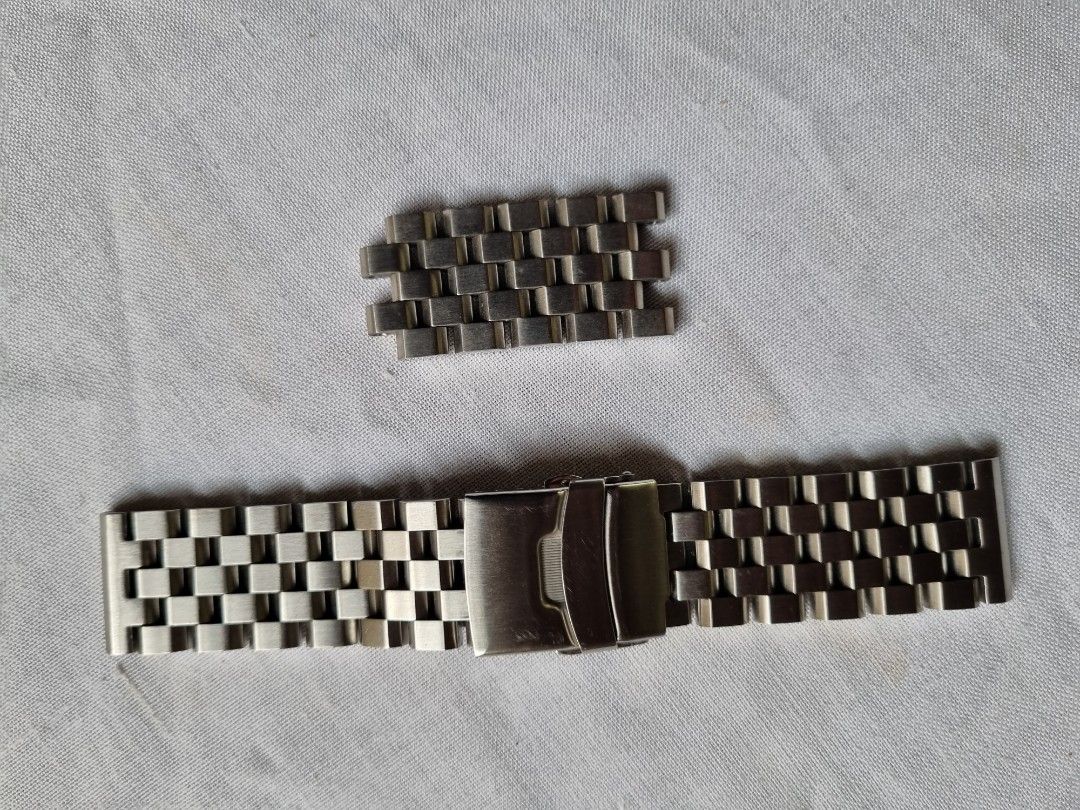 Strapcode Miltat Super Engineer II 22mm on Carousell