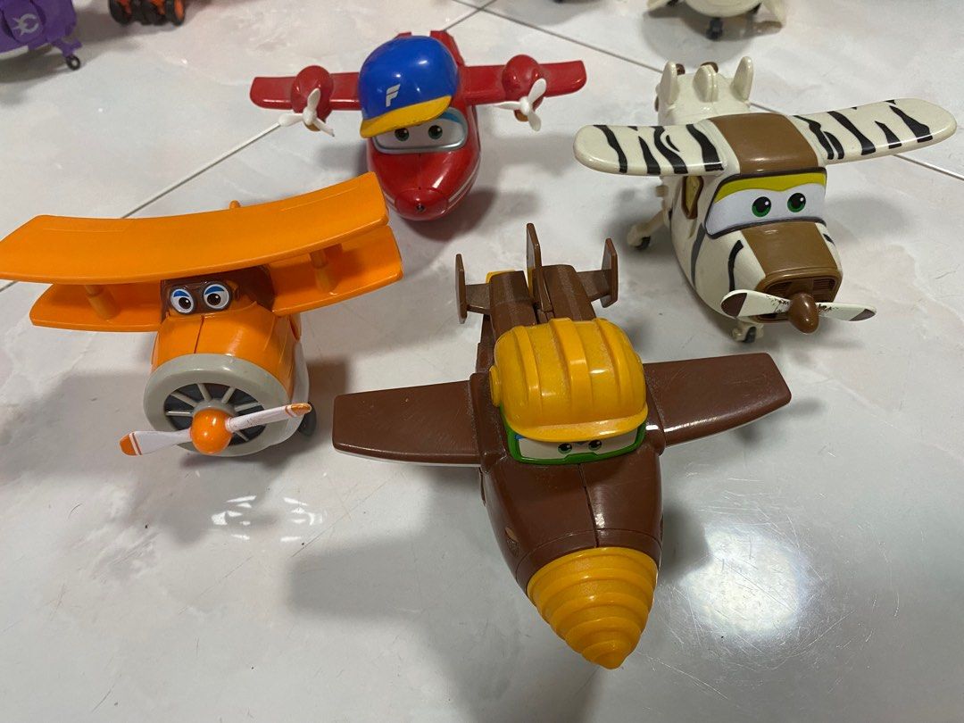 Super wings toy (Large), Hobbies & Toys, Toys & Games on Carousell