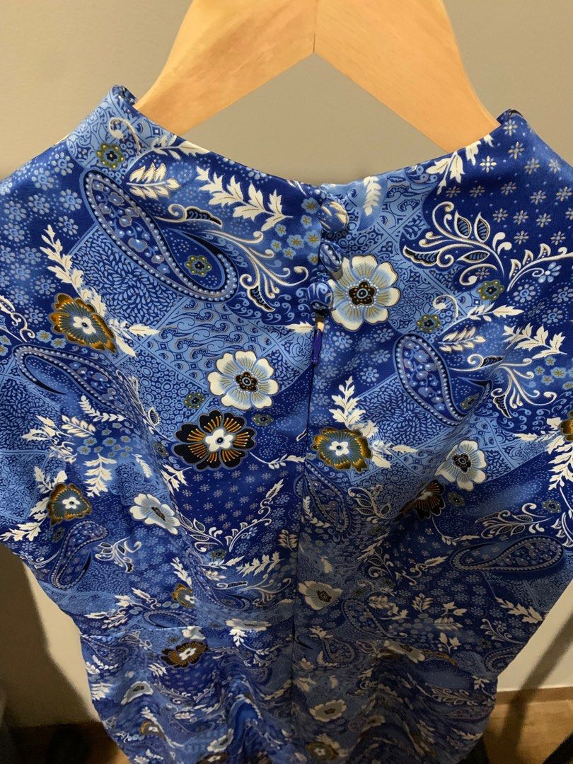 Terusan wanita Baju batik Dress Terusan batik, Fesyen Wanita, Pakaian ...