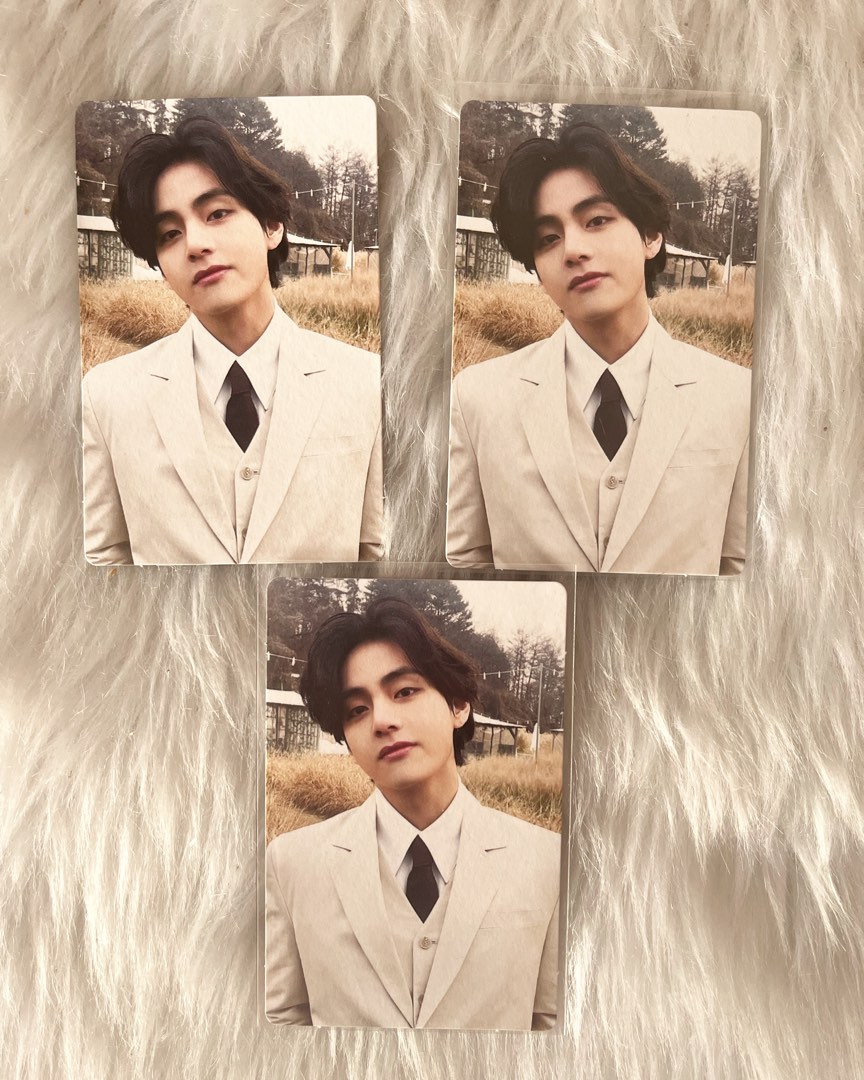 V photofolio Non random photocard, Hobbies & Toys, Memorabilia ...