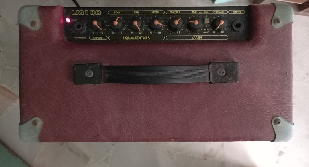Vintage Samick Guitar Amplifier, Audio, Soundbars, Speakers & Amplifiers on Carousell