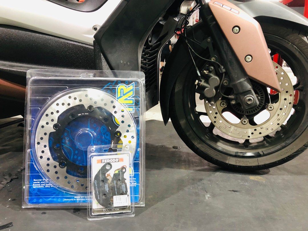 Yamaha Xmax 300 Sunstar Floating Rotors, Motorcycles, Motorcycle ...