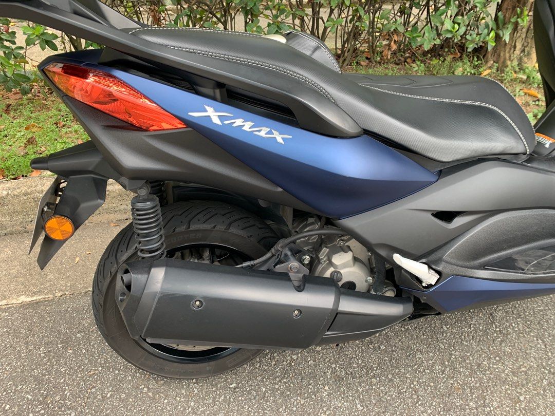 Yamaha Xmax 300-ABS Matte Metallic Blue Color. One Meticulous Owner ...