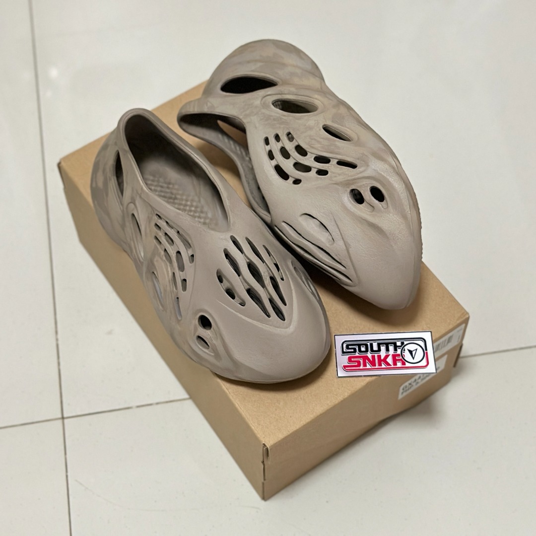 Yeezy Foam Runner Stone Sage (US5) on Carousell