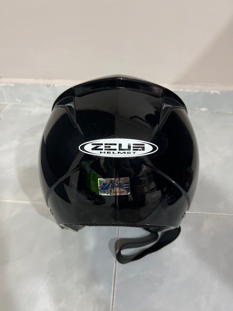 Zeus helmet, Motorcycles, Motorcycle Apparel on Carousell