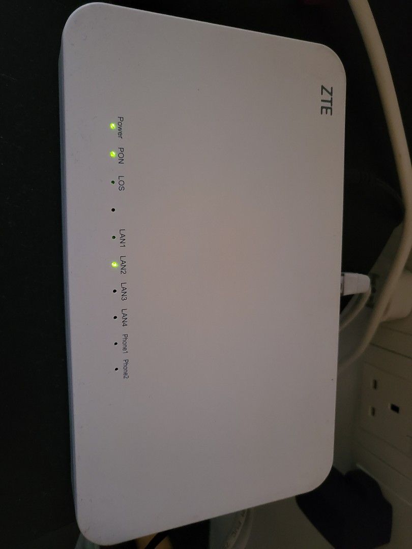 ZTE Modem, Computers & Tech, Parts & Accessories, Networking on Carousell