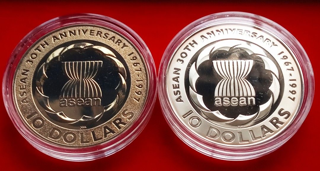 1997 Singapore 30th Anniversary of ASEAN $10 Coin Set, Hobbies & Toys ...