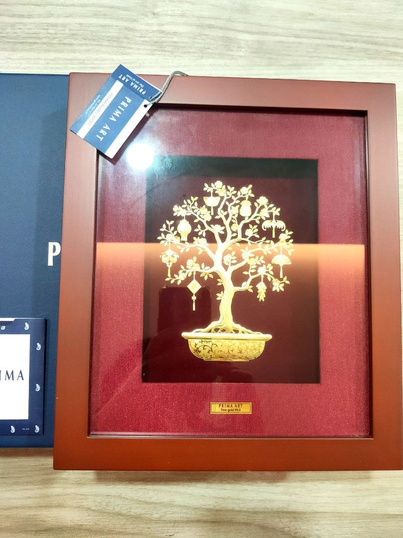 24K Gold Auspicious Tree Frame, Hobbies & Toys, Memorabilia ...