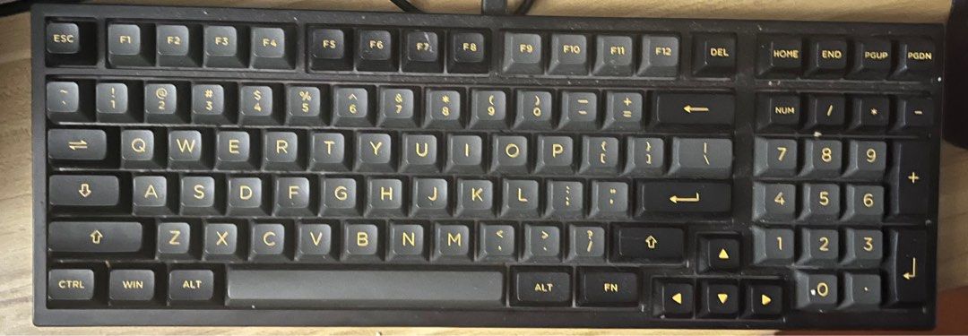 AKKO PC98bplus Hot Swappable Mechanical Keyboard (CS Crystal Switches ...