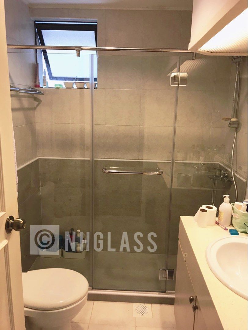 Bathroom window / glass / mirror / partition / panels / shower screen ...