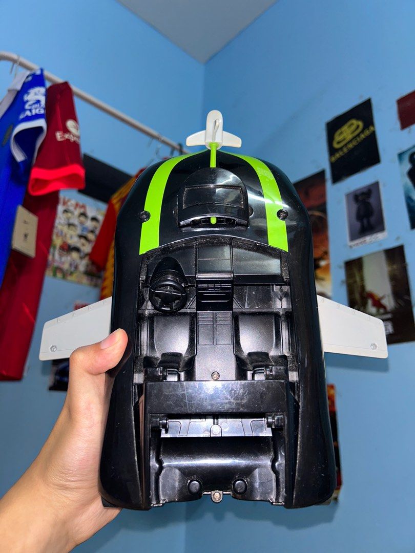 Ben 10 Bandai Ben Deluxe Vehicle Mark 10 Car 2, Hobbies & Toys, Toys ...