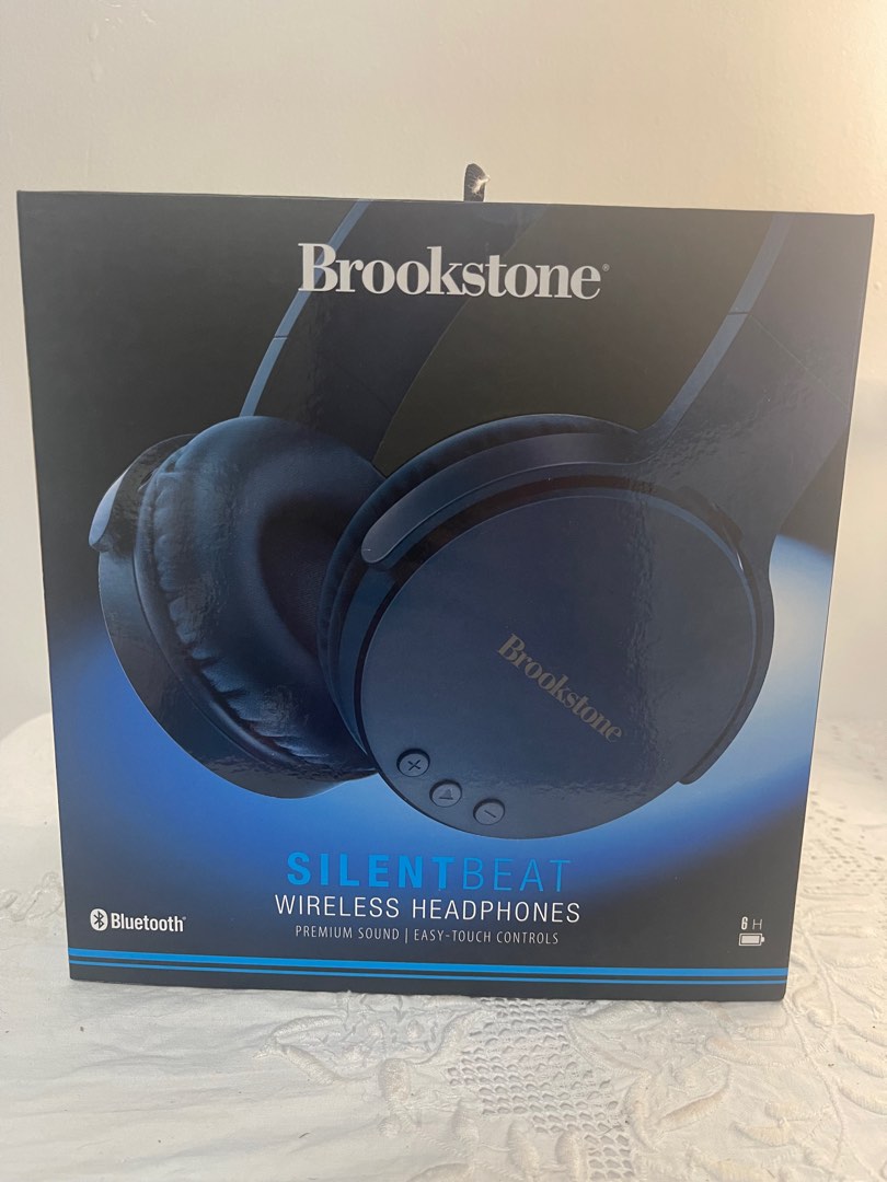 Brookstone Wireless Headphones, Audio, Headphones & Headsets on Carousell