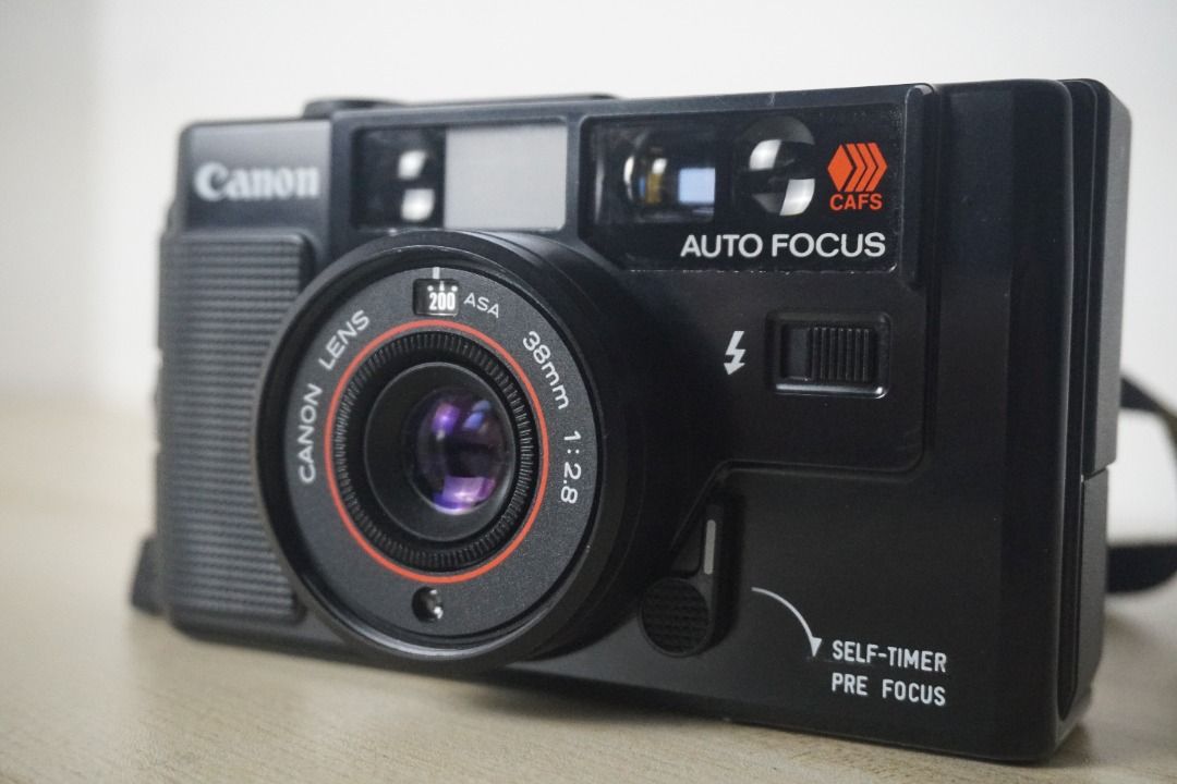 Canon AF35M - Point & Shoot 35mm Film Camera, Photography, Cameras on ...