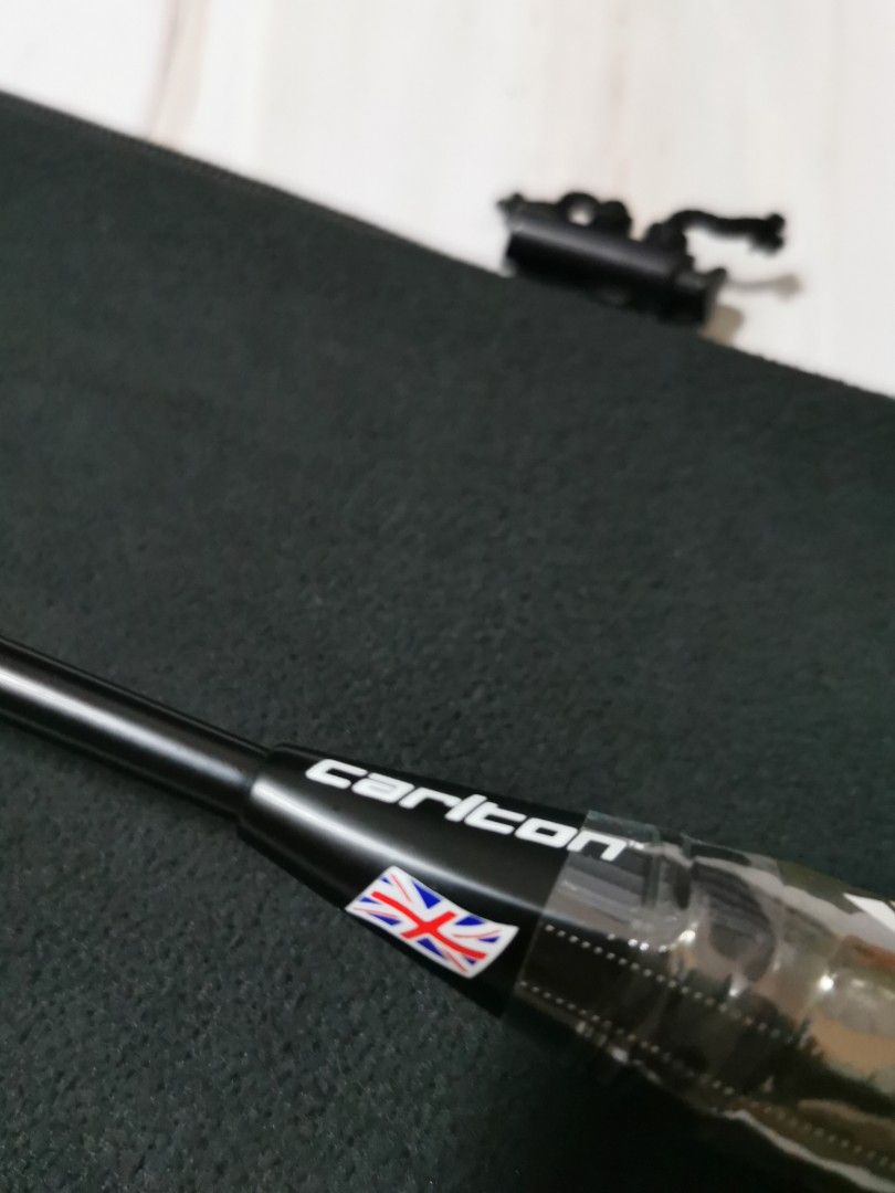 Carlton Integra FX Badminton Racket with Yonex BG66 Brilliant string ...