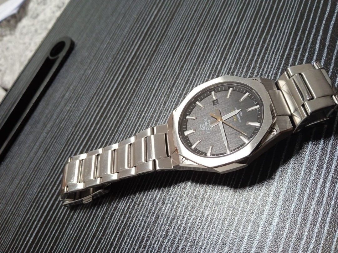 Casio Edifice ,slim series, Men's Fashion, Watches & Accessories ...