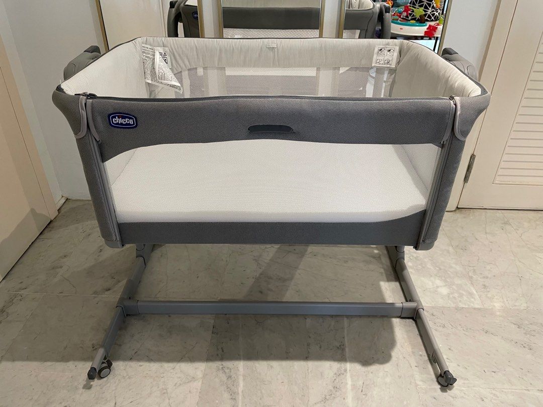 Chicco Next2me magic crib/cot, Babies & Kids, Baby Nursery & Kids ...